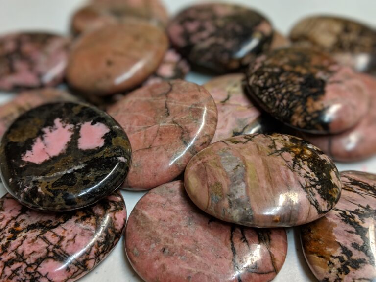 Rhodonite Meanings, Properties and Uses - CrystalStones.com