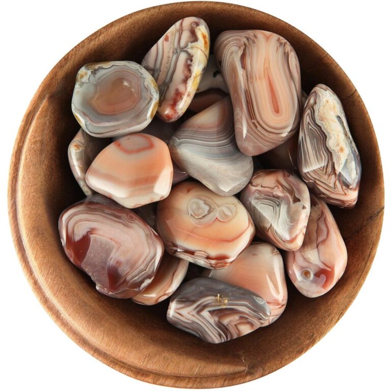 Agate Meanings, Properties and Uses - CrystalStones.com