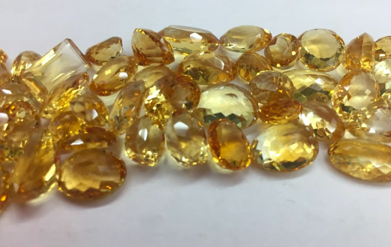Citrine Meanings, Properties and Uses - CrystalStones.com