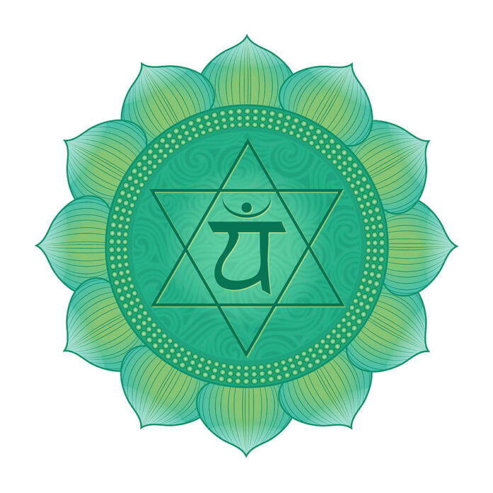 Green Aventurine Meanings, Properties and Uses - CrystalStones.com