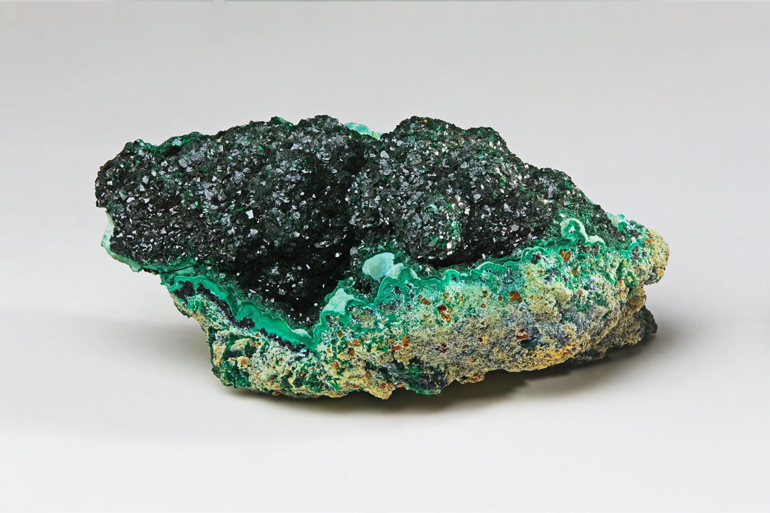 Azurite Meanings, Properties, and Uses - CrystalStones.com