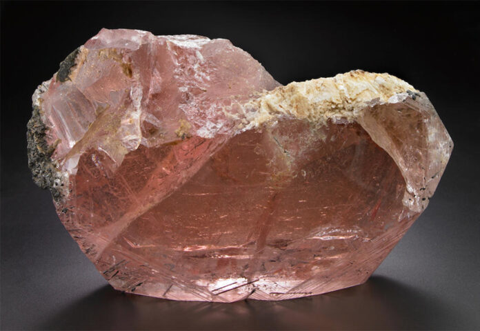 Pink Tourmaline Meanings, Properties and Uses - CrystalStones.com