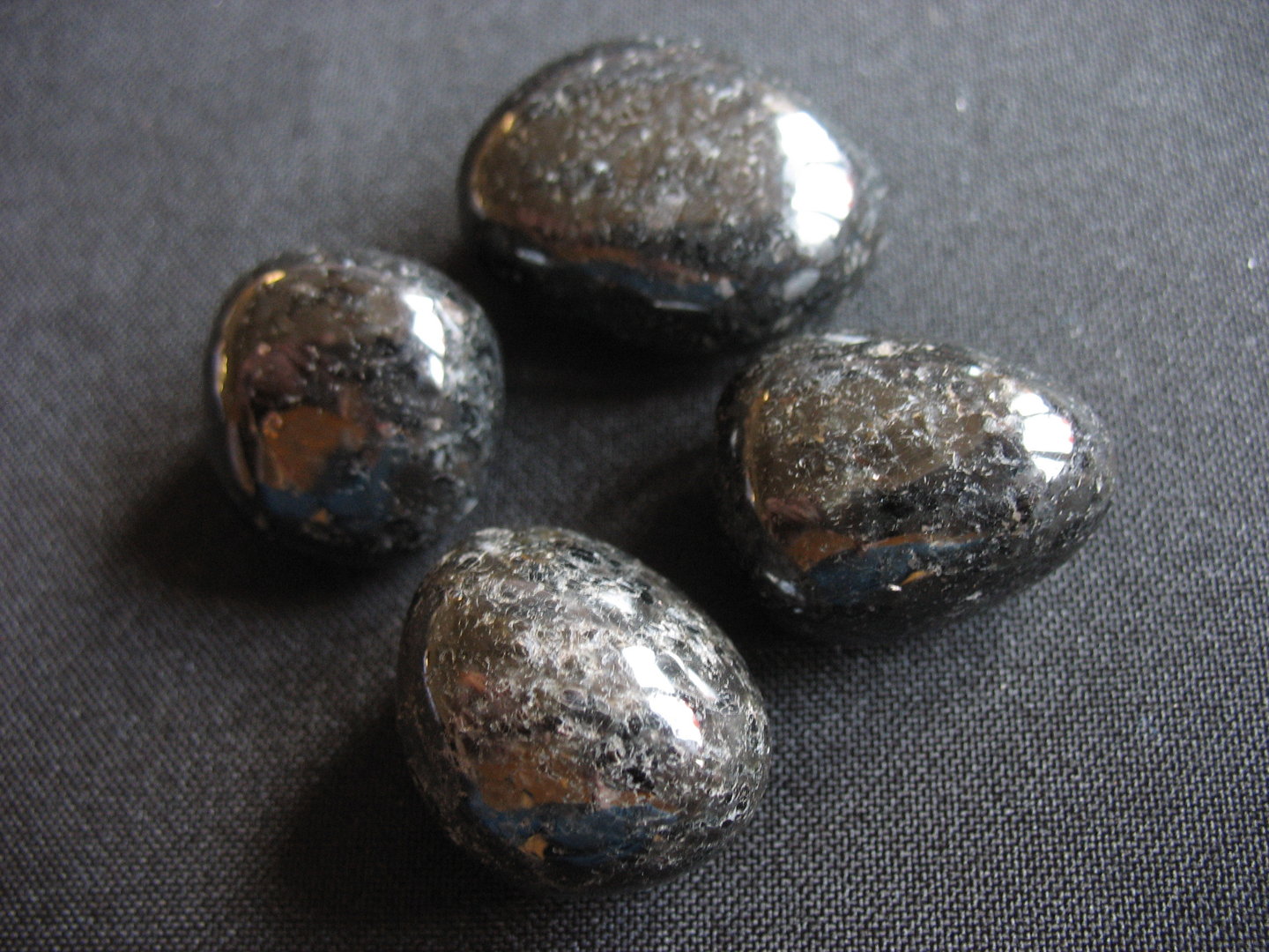 Nuummite Meanings, Properties and Uses - CrystalStones.com