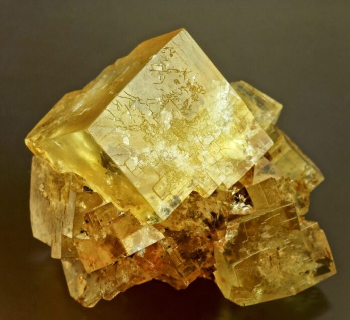 Iolite Meanings, Properties and Uses - CrystalStones.com