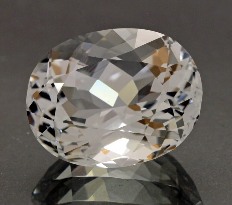 Beryl Meanings, Properties and Uses - CrystalStones.com