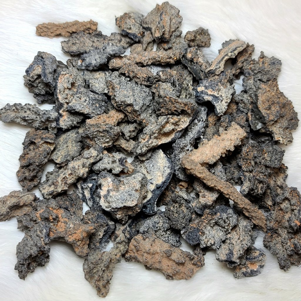 Fulgurite Meanings, Properties and Uses - CrystalStones.com