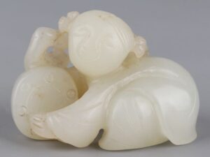 Nephrite Meanings, Properties and Uses - CrystalStones.com