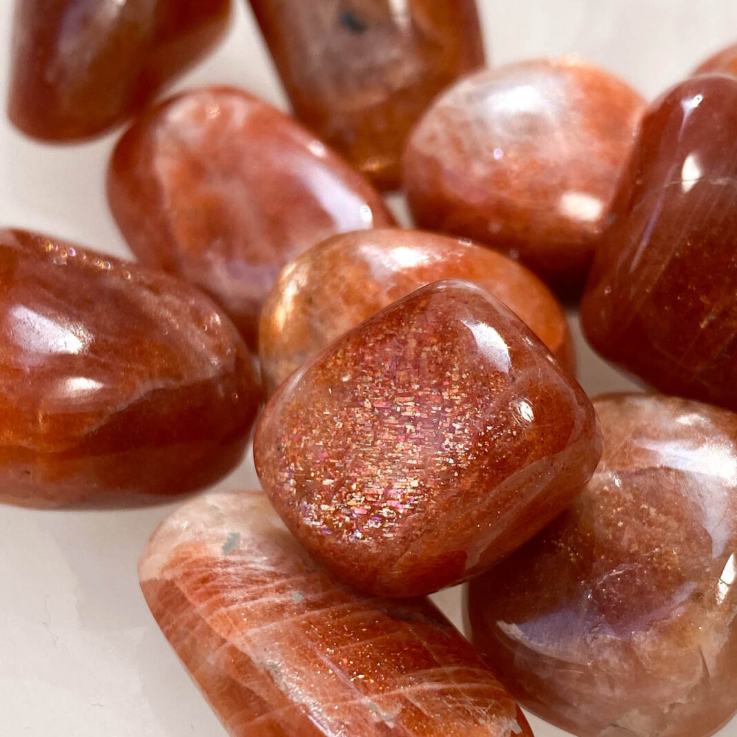 Star Sapphire Meanings, Properties and Uses - CrystalStones.com