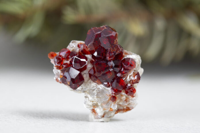 Zoisite Meanings, Properties and Uses - CrystalStones.com