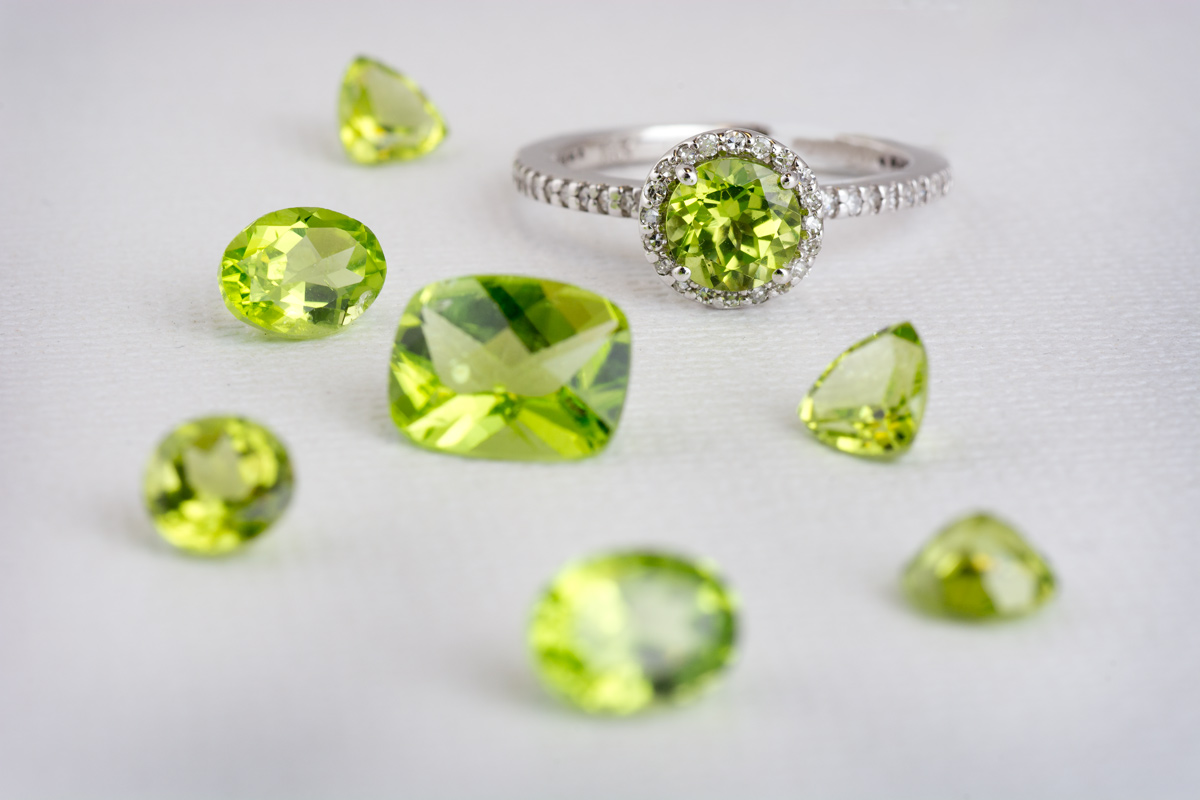 Green Tourmaline Meanings, Properties and Uses - CrystalStones.com