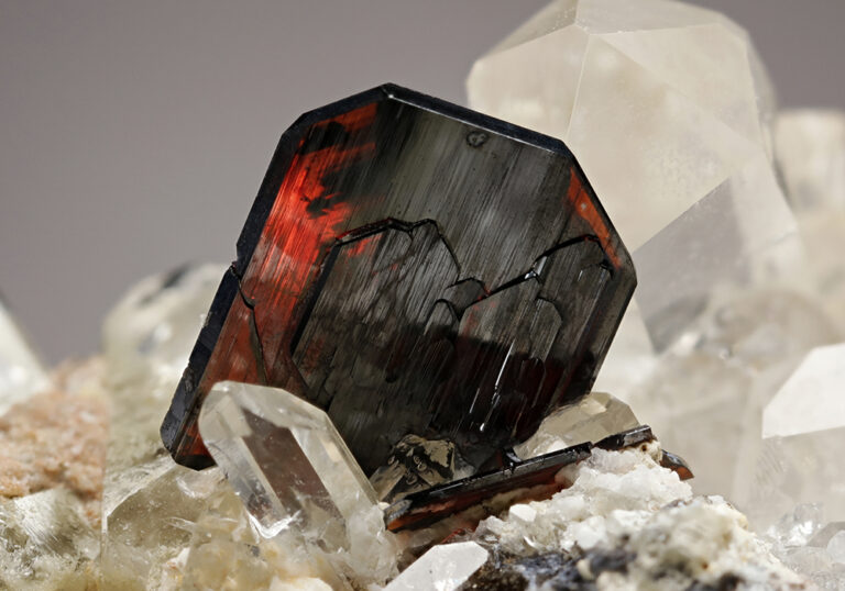 Cancer Birthstone List, Color and Meanings - CrystalStones.com