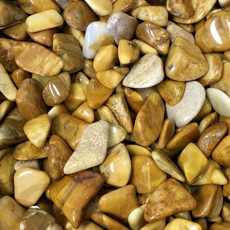 Yellow Jade Meanings, Properties and Uses - CrystalStones.com