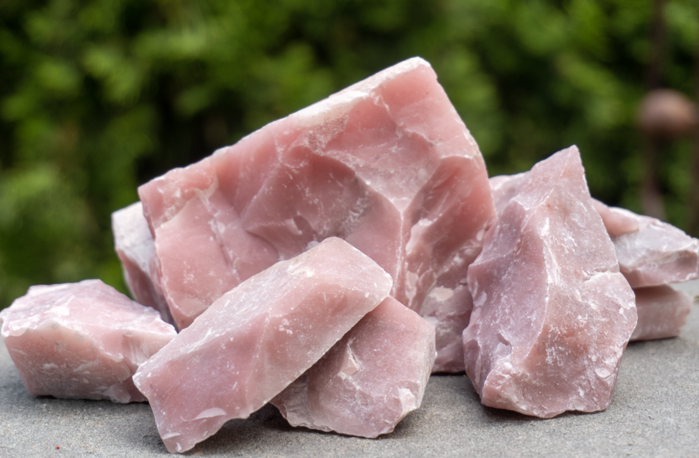 Pink Crystal Stones List, Meanings and Uses - CrystalStones.com