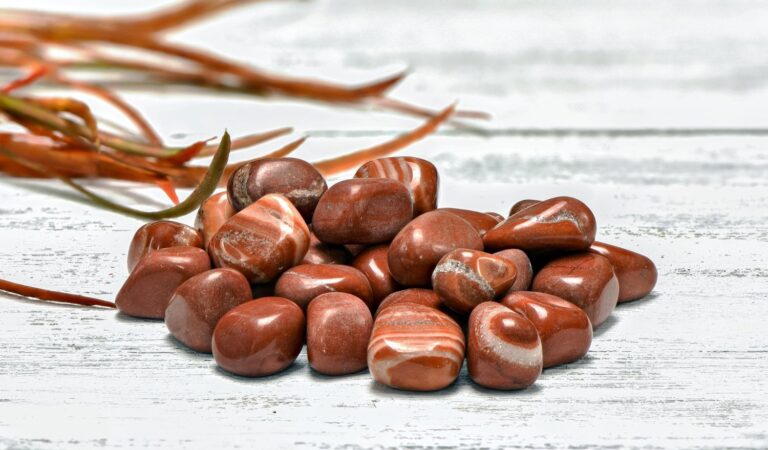 Red Crystal Stones List, Meanings and Uses - CrystalStones.com