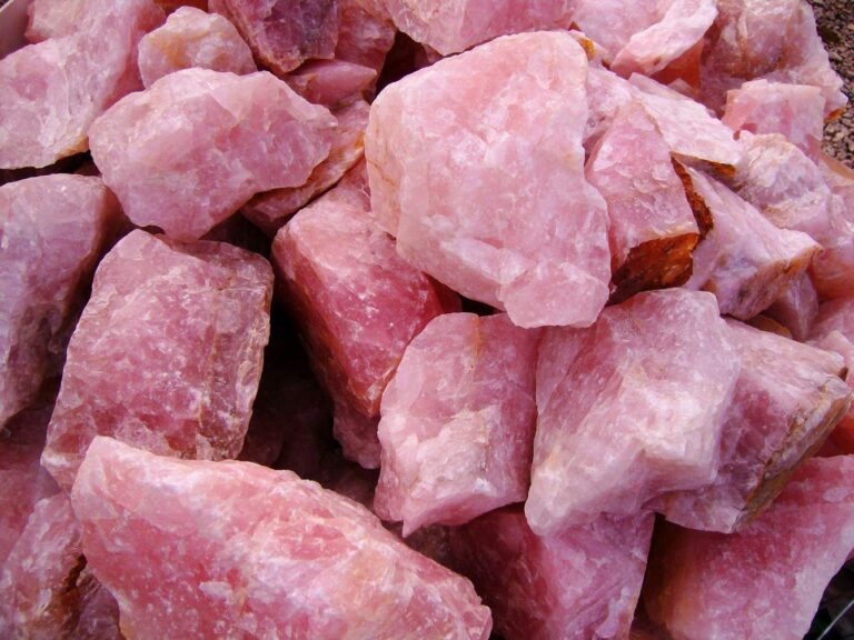 Pink Crystal Stones List, Meanings and Uses - CrystalStones.com