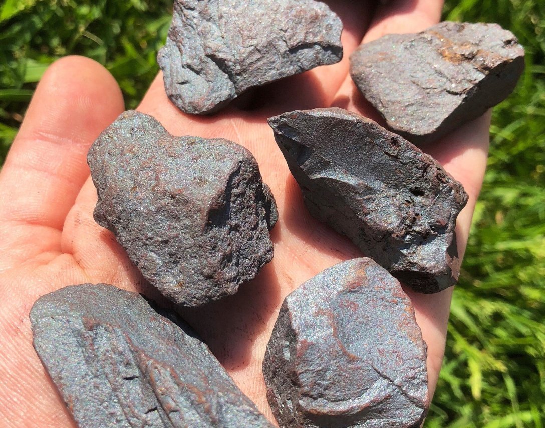 28 Powerful Crystals For Empaths – The “How To” Guide - CrystalStones.com