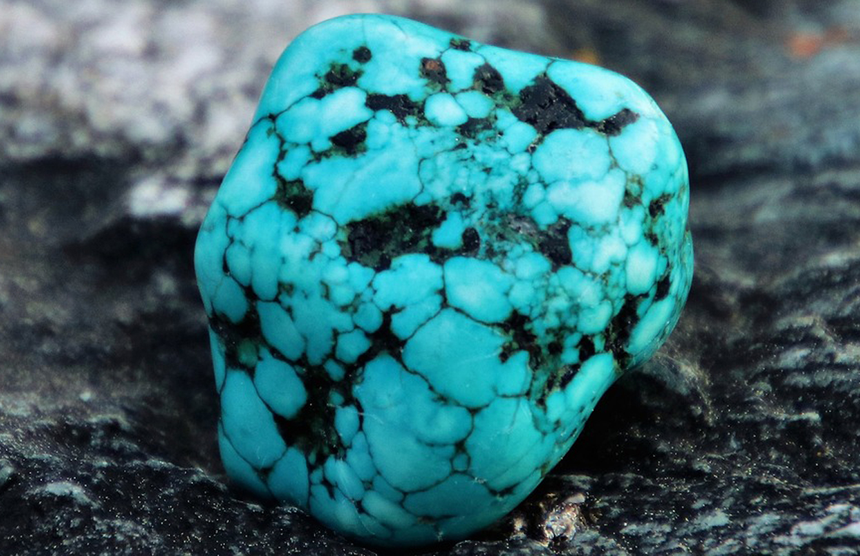 32 Powerful Crystals For Healing - The "How To" Guide