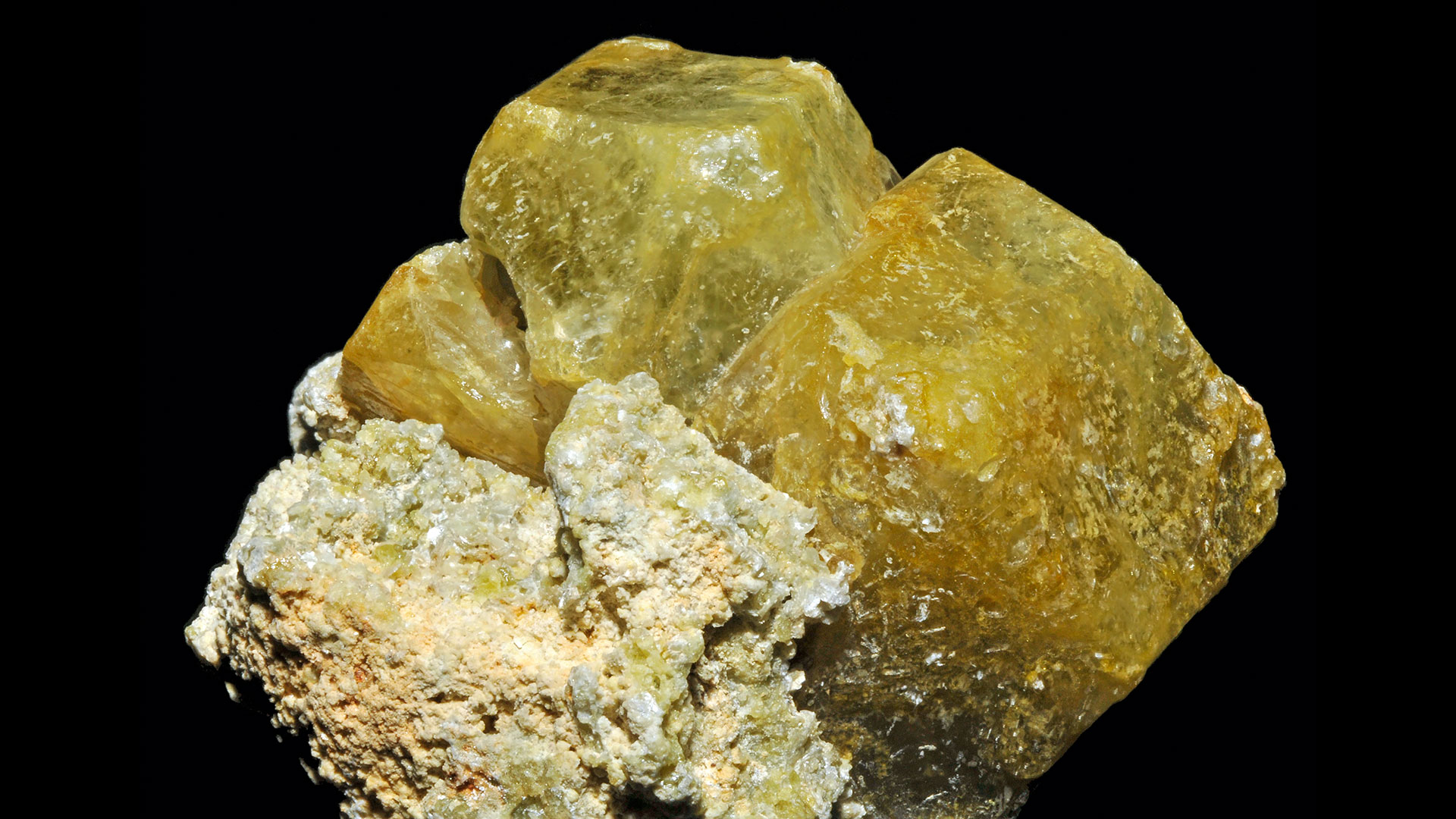 Yellow Crystal Stones List, Meanings and Uses - CrystalStones.com