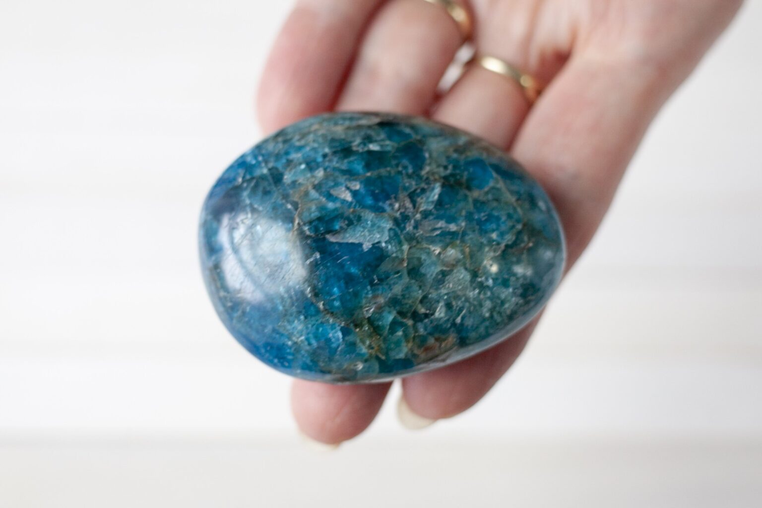 36 Powerful Crystals For Wisdom and Knowledge